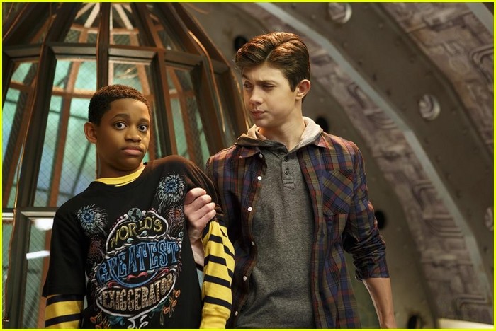 Full Sized Photo Of Two Lab Rats Episodes Tonight 21 Lab Rats Back To Back Episodes Tonight