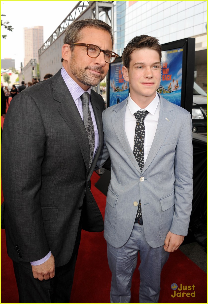 AnnaSophia Robb & Liam James: 'The Way, Way Back' Premiere Pair | Photo ...