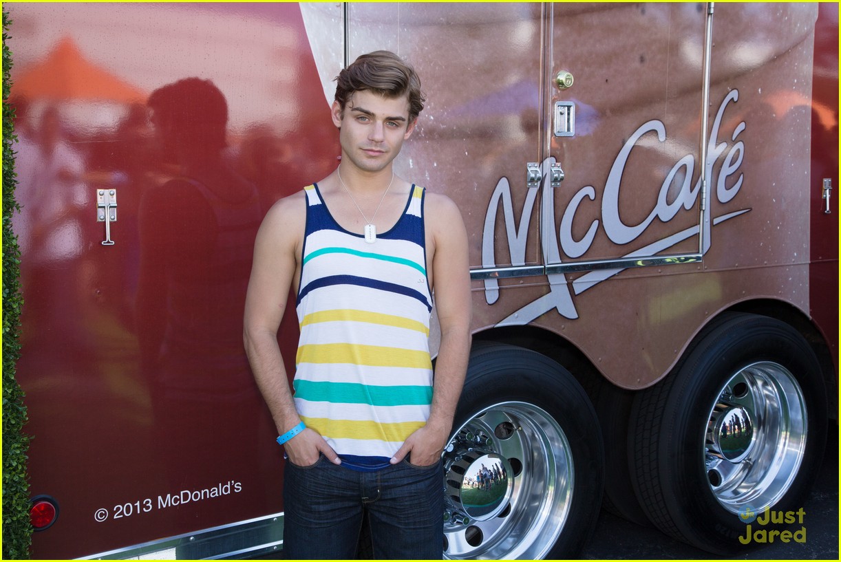 Ryan Newman & Garrett Clayton: Just Jared's Summer Kickoff Party ...