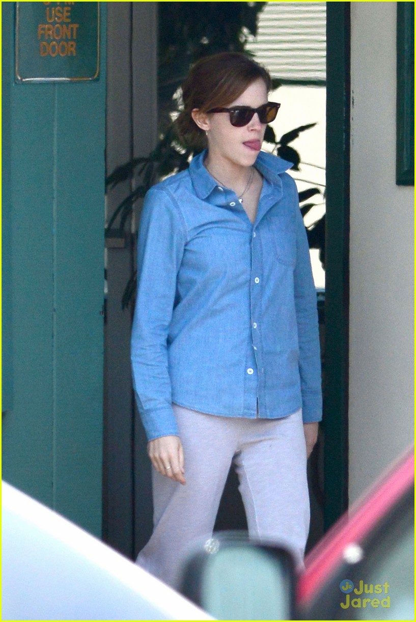 Emma Watson: 'The Carrie Diaries' Is My Guilty Pleasure! | Photo 566220 ...