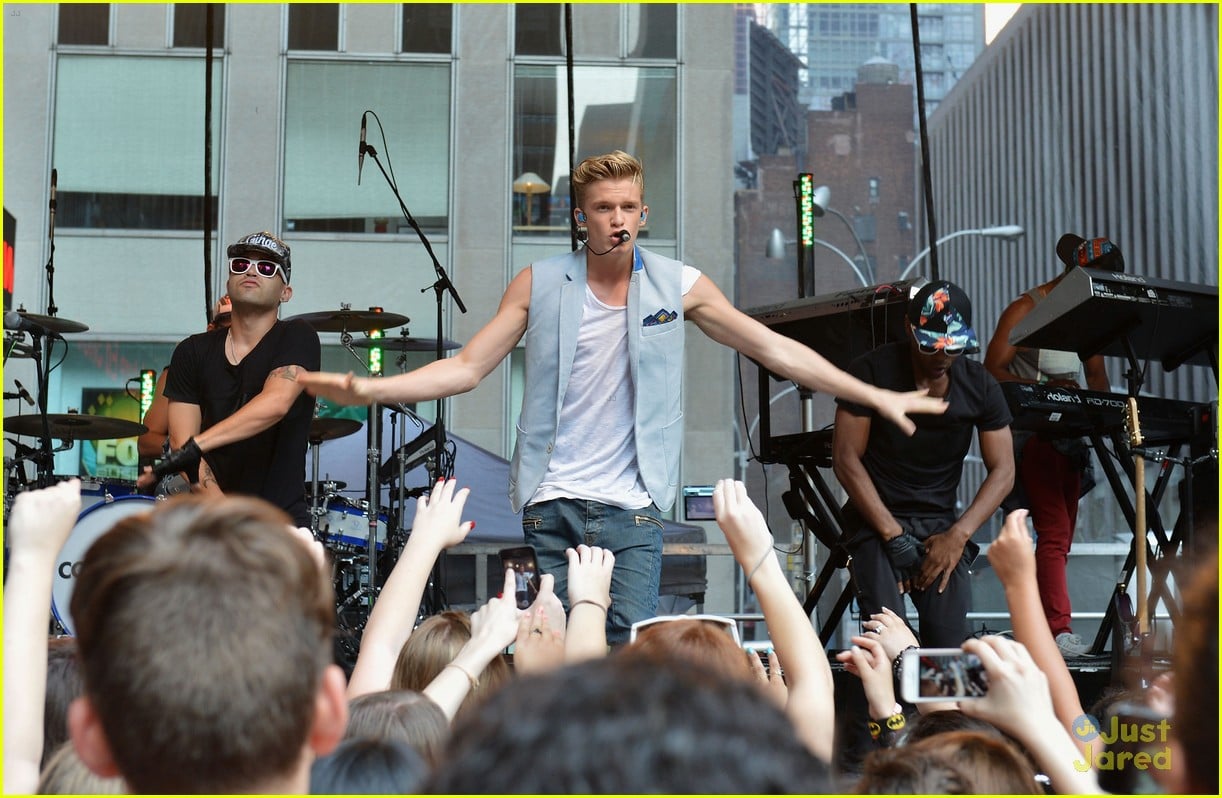 Cody Simpson: Fox & Friends Concert Pics! | Photo 578612 - Photo ...