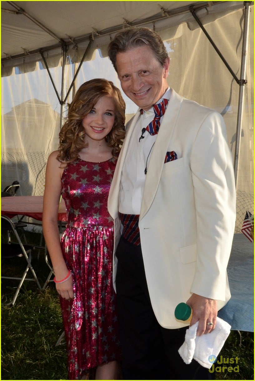 Jackie Evancho Sings National Anthem at Capitol 4th Concert | Photo ...
