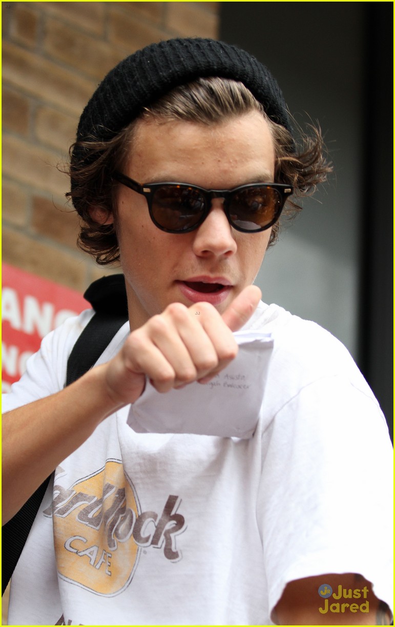 Full Sized Photo of harry styles nyc tennis player 10 | Harry Styles ...