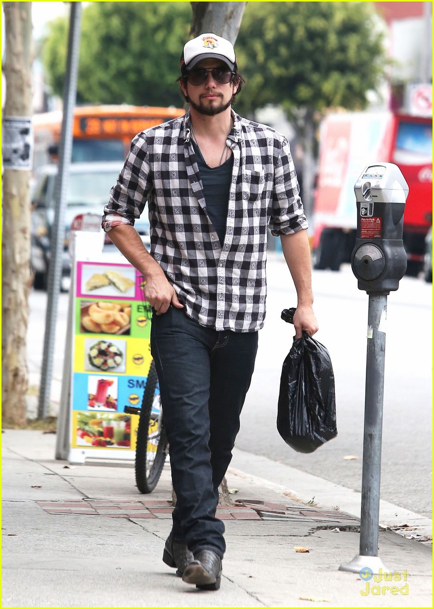 Jackson Rathbone: I Love Canada! | Photo 574592 - Photo Gallery | Just ...