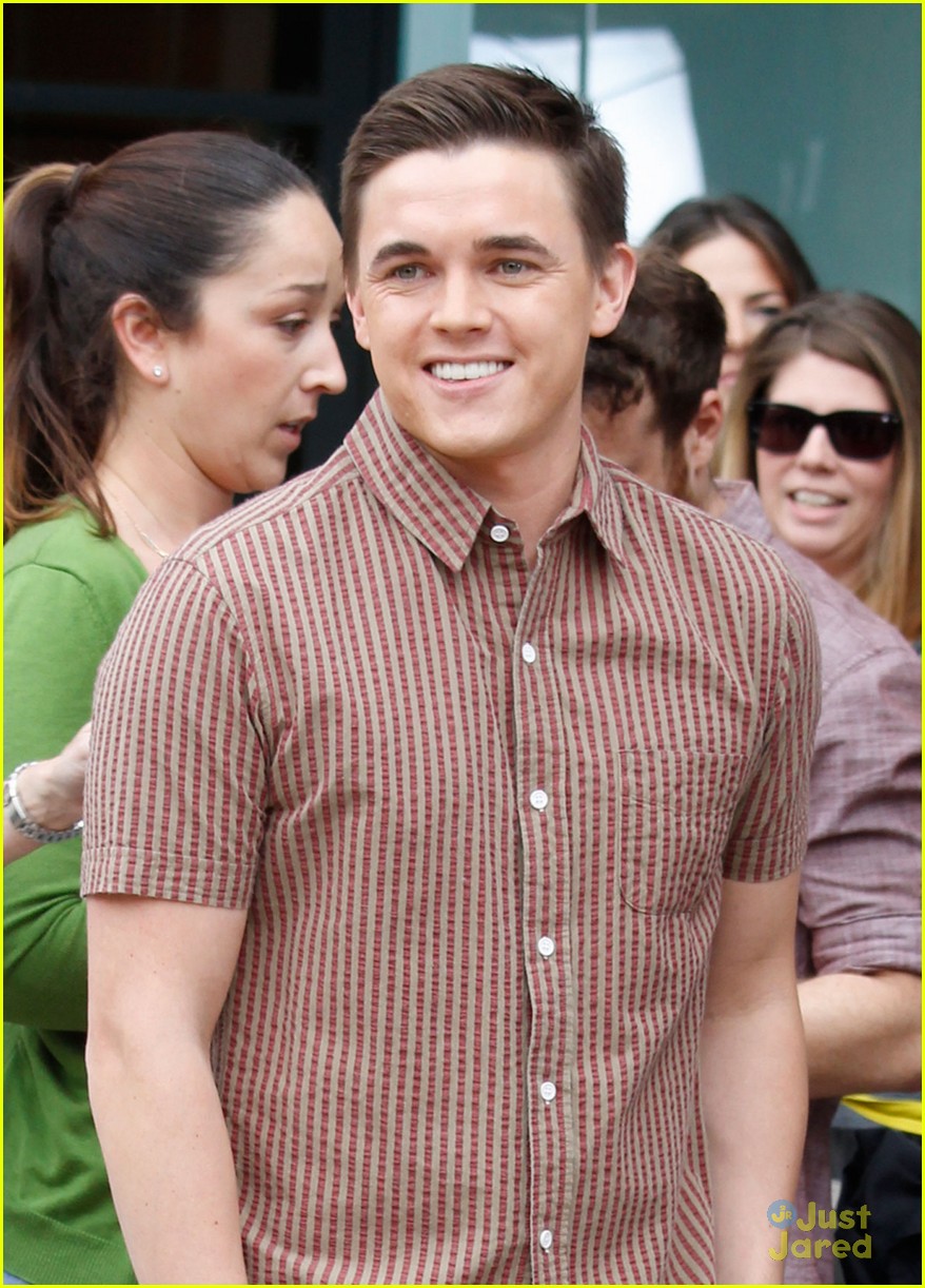 Jesse McCartney: 'Tie The Knot' on E News - Watch Now! | Photo 581709 ...