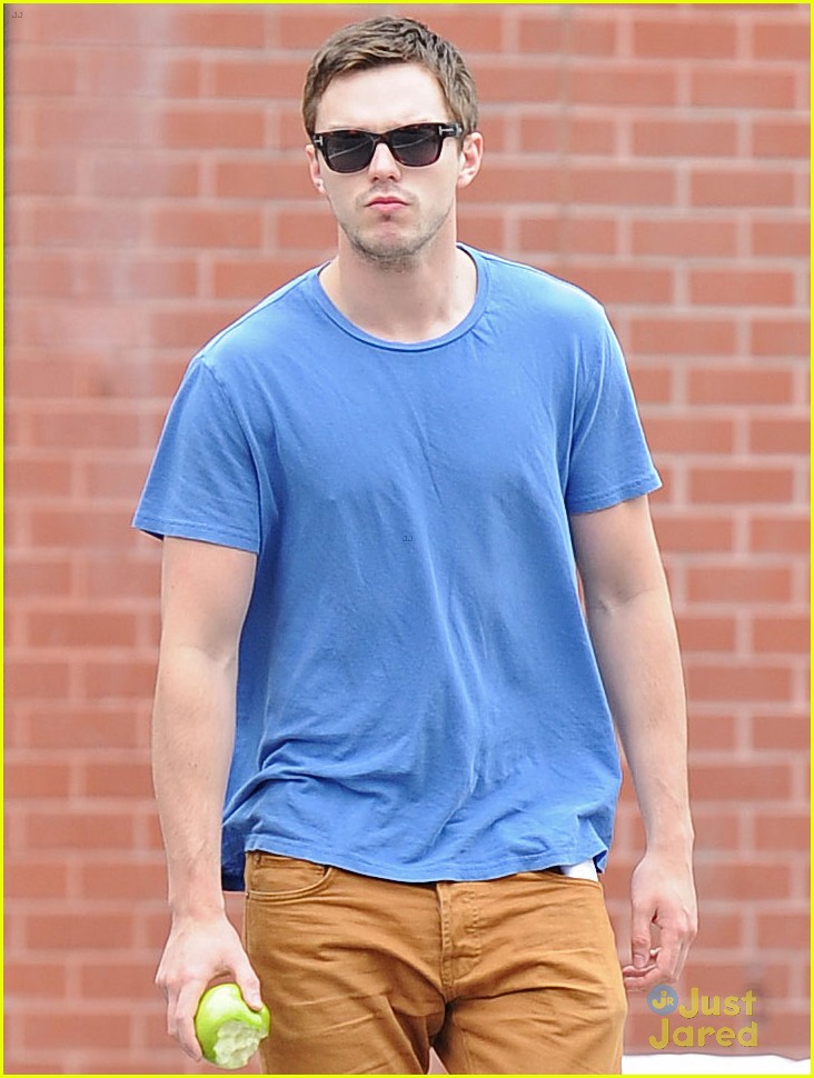 Nicholas Hoult: Thanks for the 'Warm Bodies' Teen Choice Nomination ...