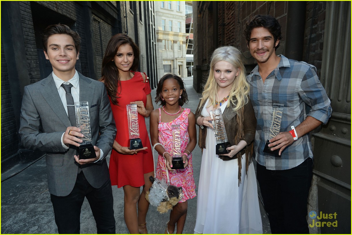 Jake T. Austin, Abigail Breslin & Tyler Posey: Backstage at Power of ...