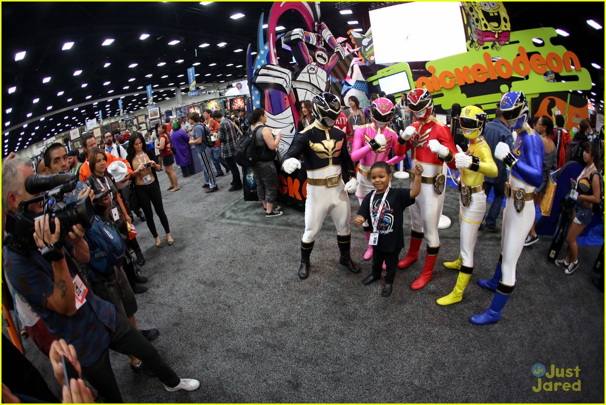 Power Rangers Megaforce at Comic-Con 2013! | Photo 579725 - Photo ...
