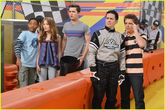 Billy Unger: Joey Logano Guests on 'Lab Rats' Tonight! | Photo 579569 ...