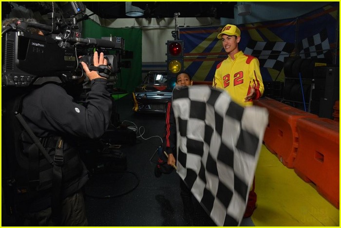Billy Unger: Joey Logano Guests on 'Lab Rats' Tonight! | Photo 579582 ...