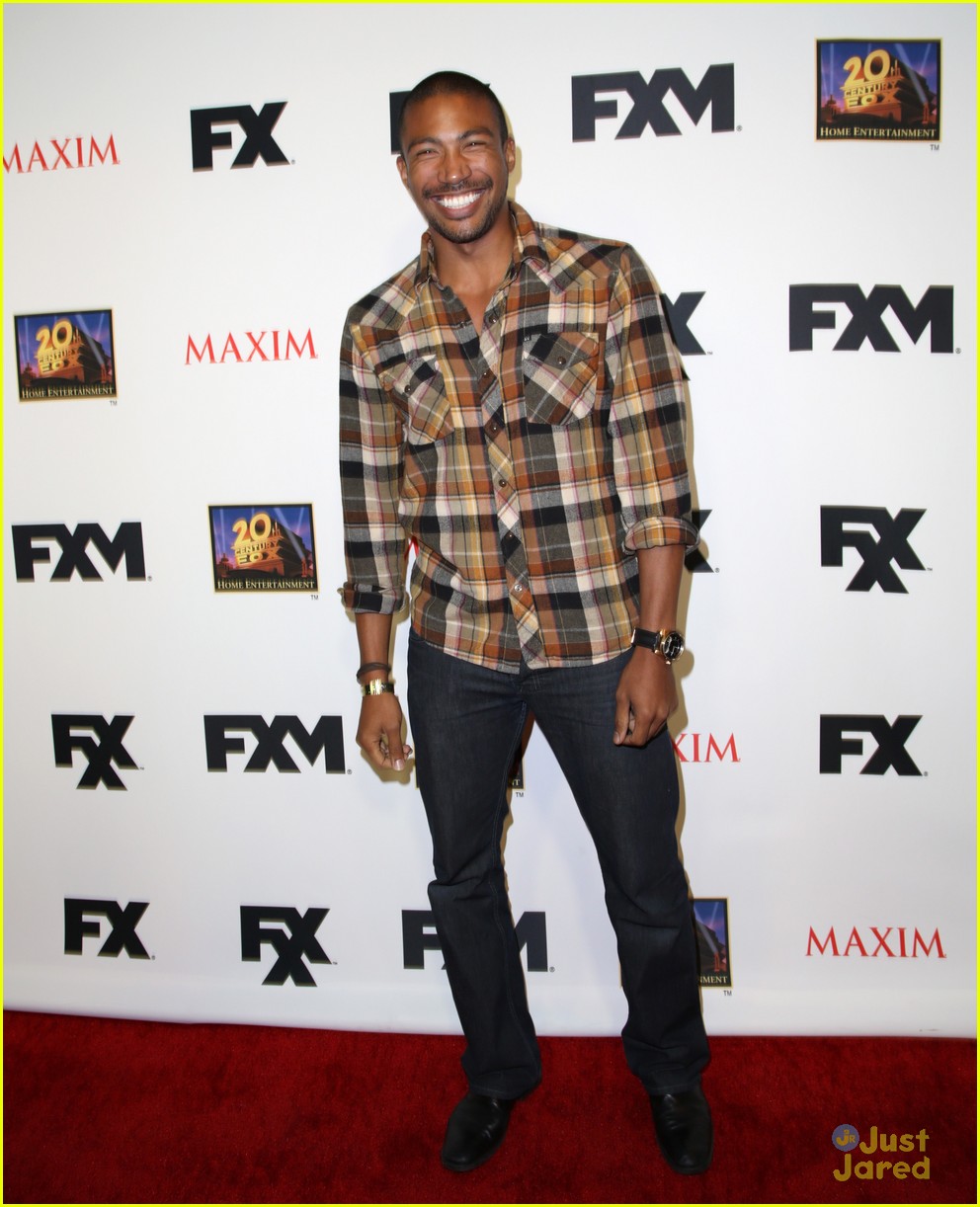 Joseph Morgan & Phoebe Tonkin: Maxim Comic-Con Party Goers! | Photo ...