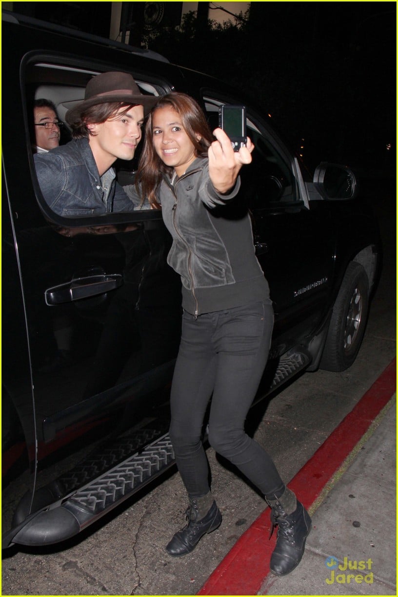 Tyler Blackburn: Chateau Marmont Mystery Date | Photo 579713 - Photo ...