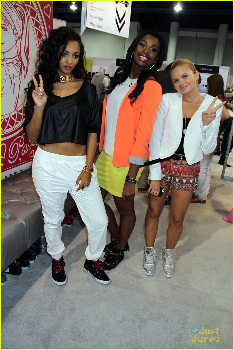Coco Jones & Jessica Jarrell: Pastry Shoe Carnival in Vegas! | Photo ...