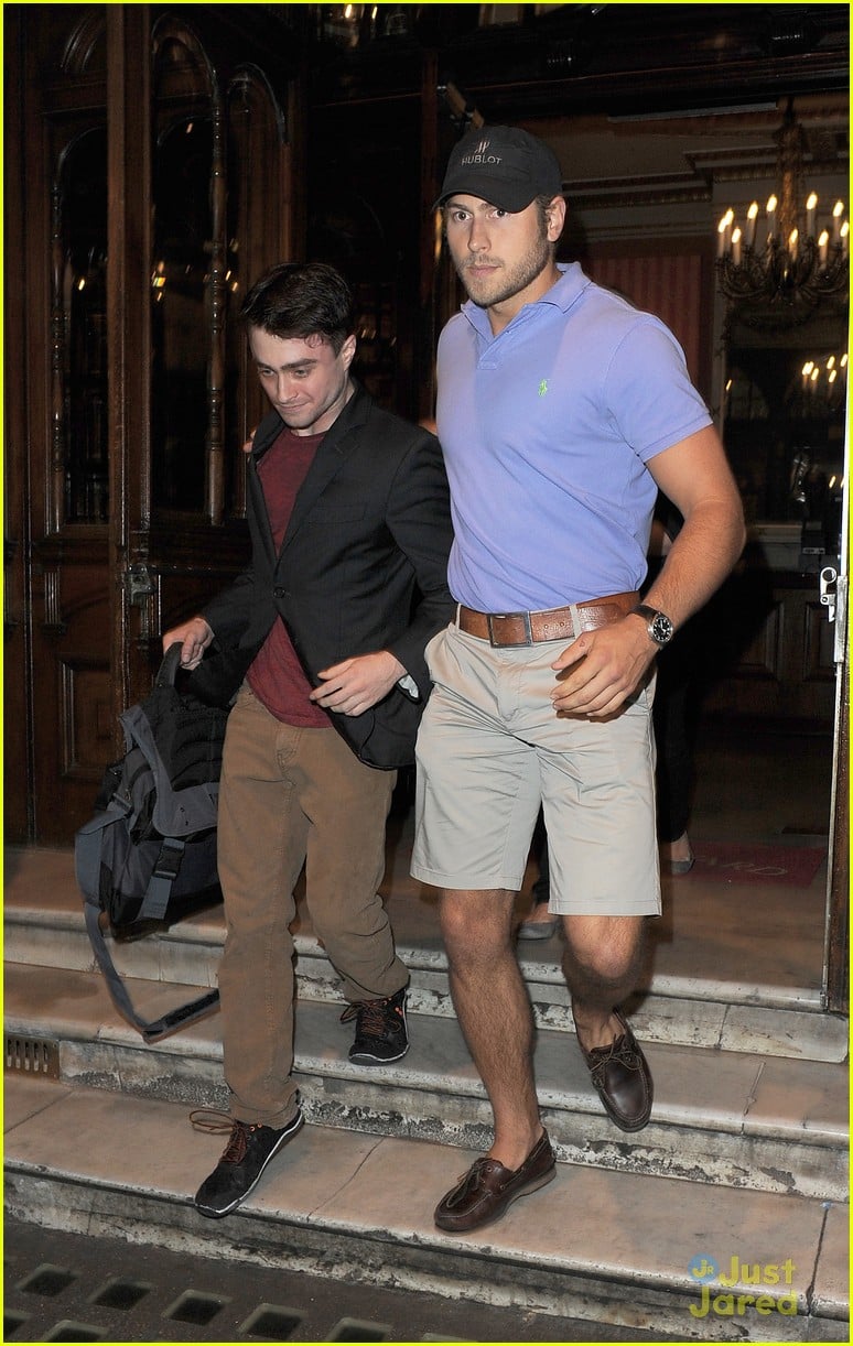 Daniel Radcliffe: 'The F Word' First Look! | Photo 585358 - Photo ...