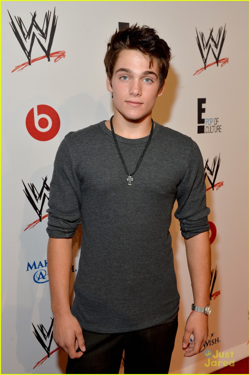 Dylan Sprayberry & Ryan Ochoa: Superstars for Hope! | Photo 588485 ...
