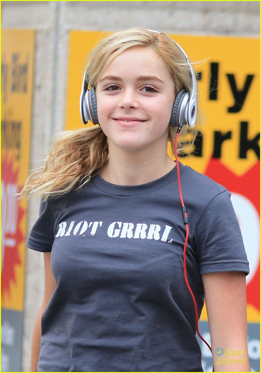 Kiernan Shipka Launches Food Instagram | Photo 591392 - Photo Gallery ...