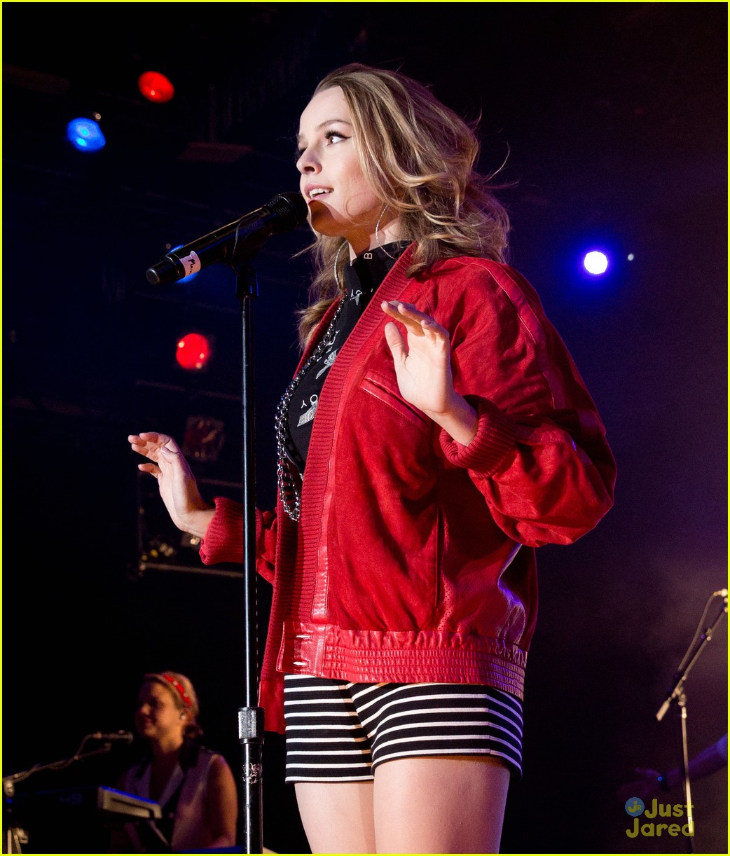 Bridgit Mendler: Best Buy Theater Concert Pics! | Photo 590213 - Photo ...