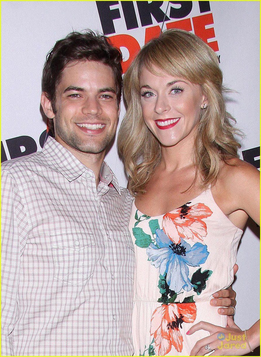 Carly Rose Sonenclar & Jeremy Jordan: 'First Date' Opening Night ...