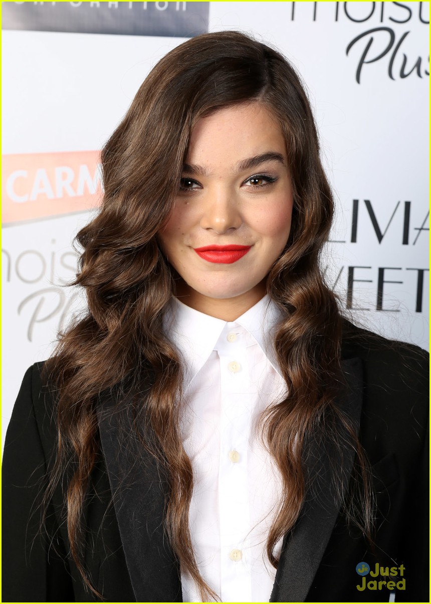 Hailee Steinfeld Attends Olivia Holt's Sweet 16! | Photo 583856 - Photo ...