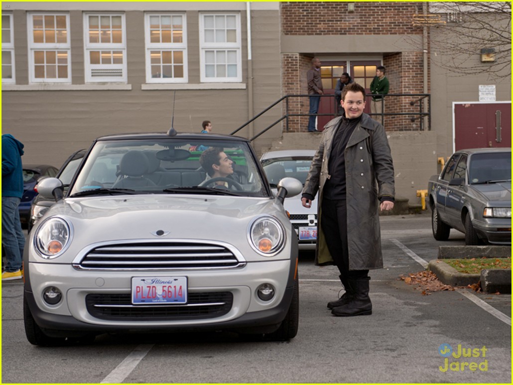 Jennette McCurdy: New 'Swindle' Trailer & Pics! | Photo 585759 - Photo ...