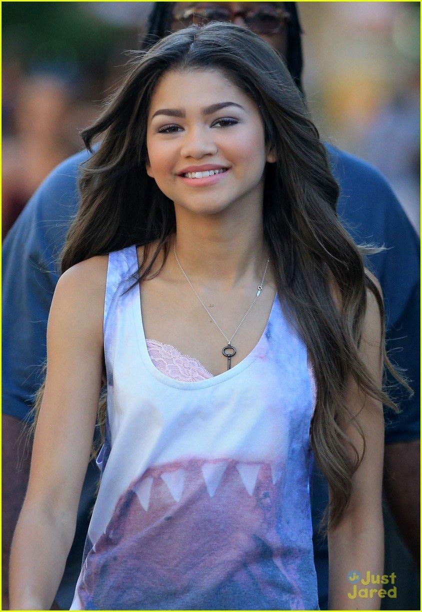Zendaya: I've Seen 'This is the End' Three Times! | Photo 584574 ...