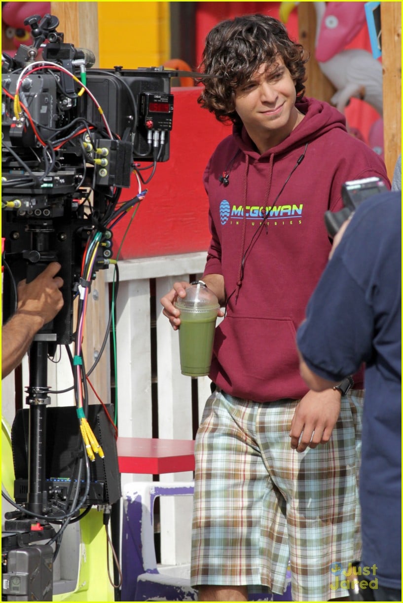 Adam Sevani & Ryan Guzman: 'Step Up 5' Set in Vancouver | Photo 599603 ...