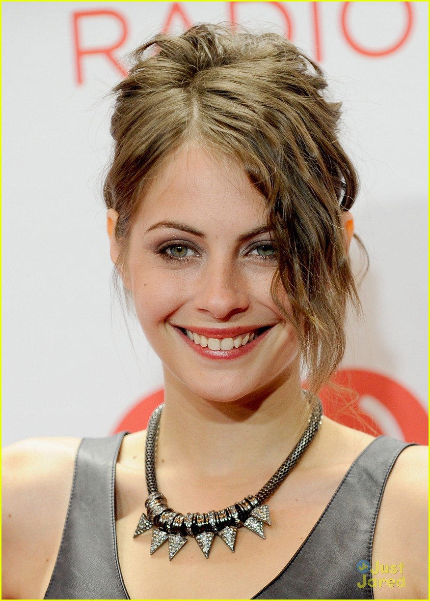 Katie Cassidy & Colton Haynes: 'Arrow' Cast Takes Over iHeartRadio ...