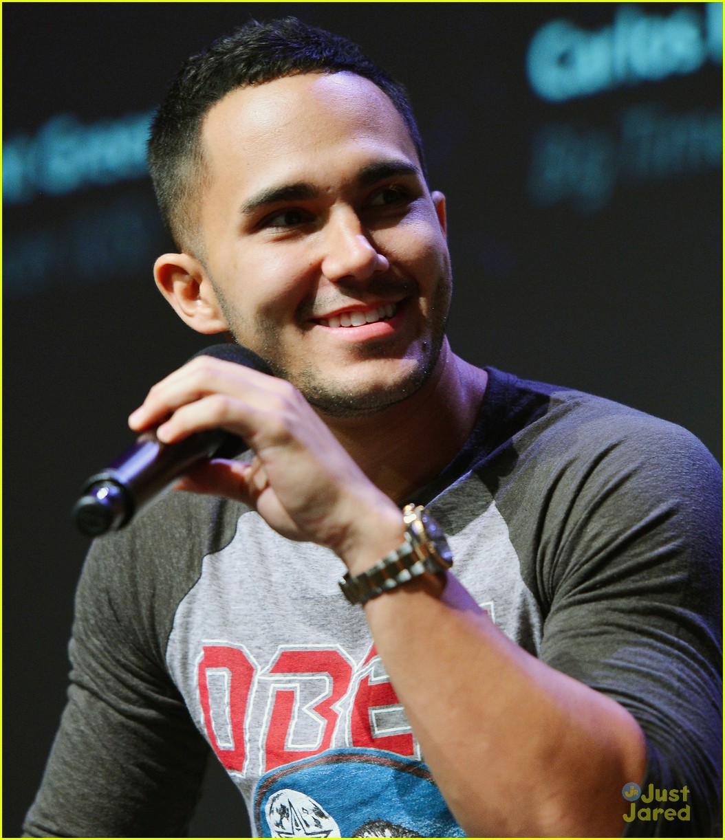 Carlos Pena: Sega's Go Dance Event in NYC | Photo 598583 - Photo ...