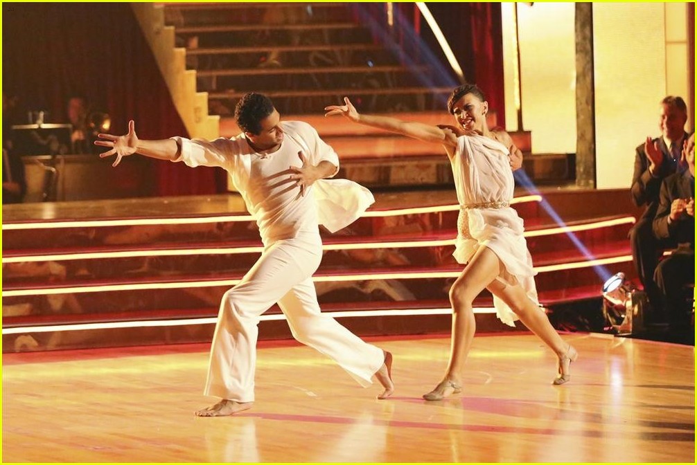 Corbin Bleu & Karina Smirnoff: Contemporary Dance on 'DWTS' - Watch Now ...