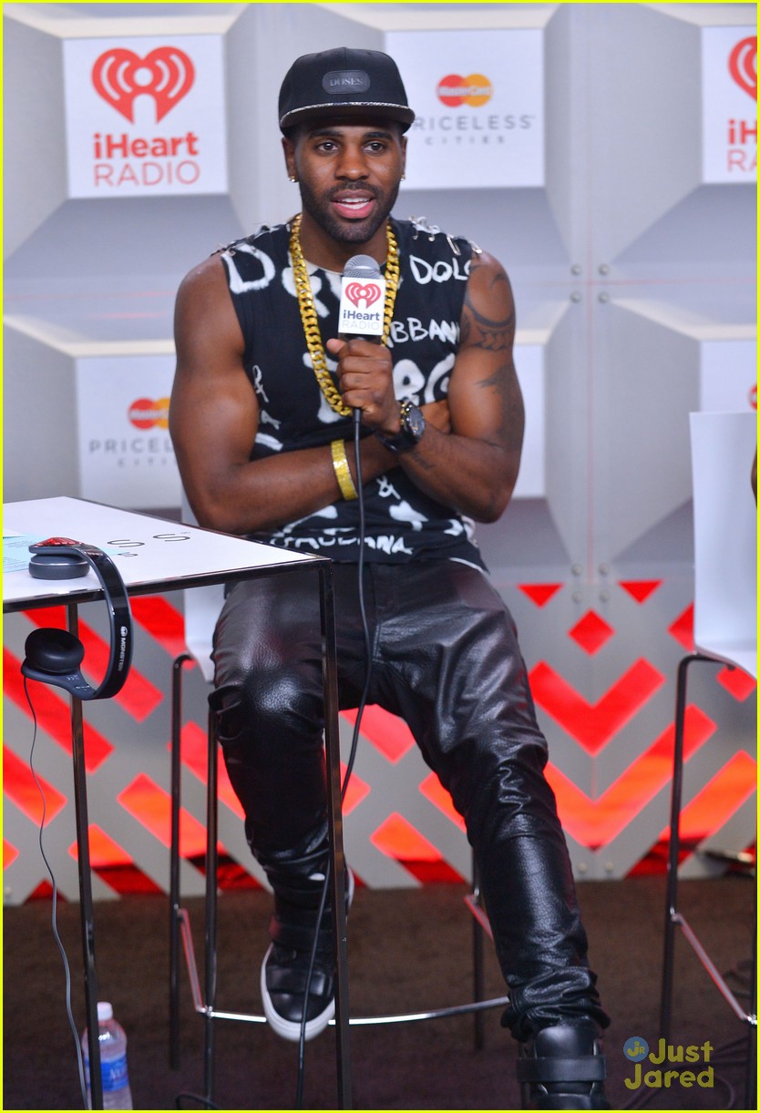 Jordin Sparks & Jason Derulo: Birthday Cake After iHeartRadio Festival ...
