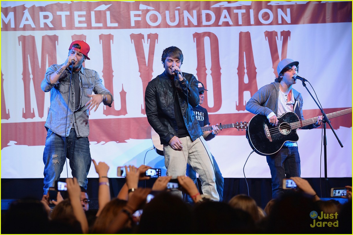 Emblem3: TJ Martell Foundation Family Day 2013 | Photo 597986 - Photo ...