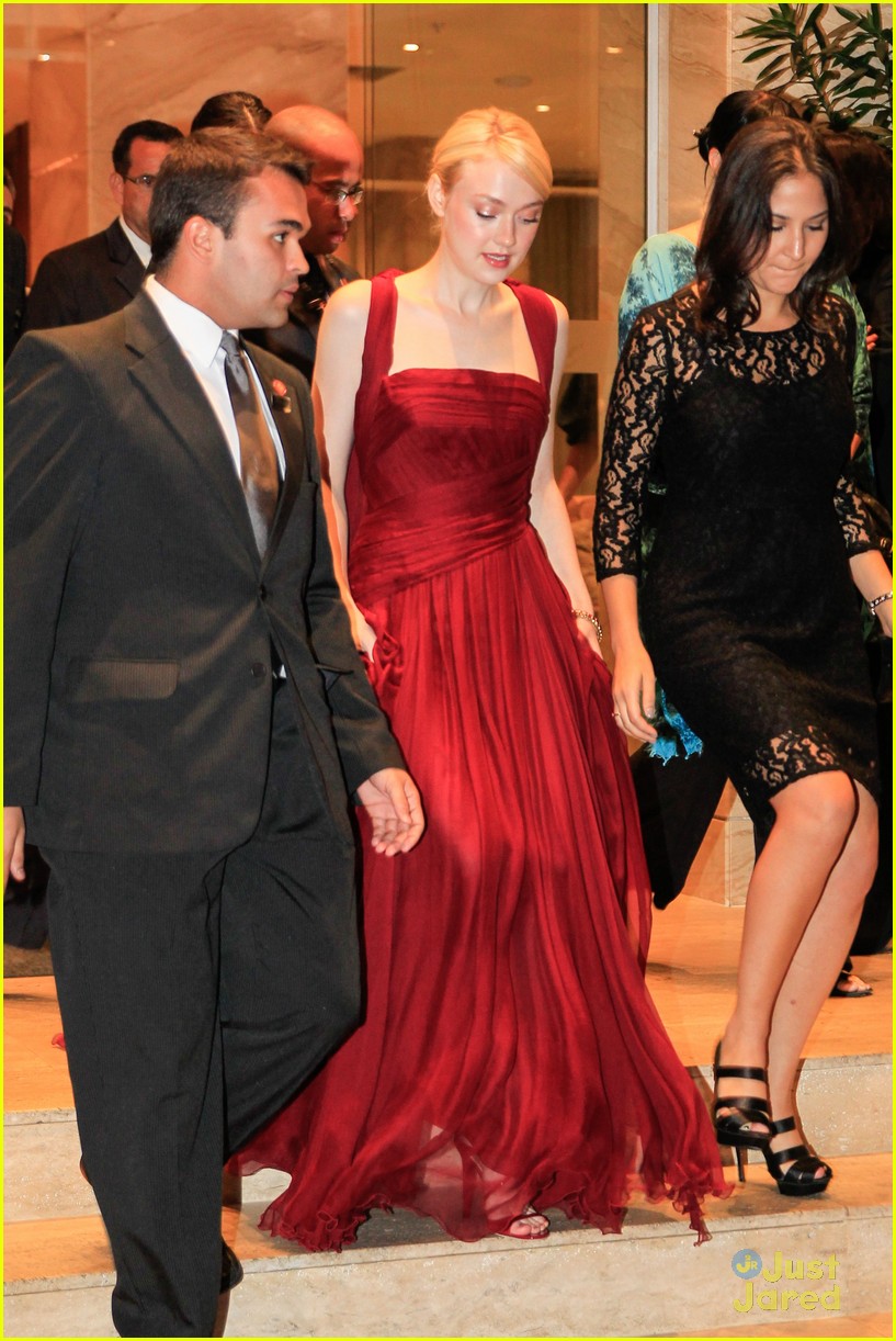 Dakota Fanning: Rio Film Festival Fun! | Photo 603048 - Photo Gallery ...