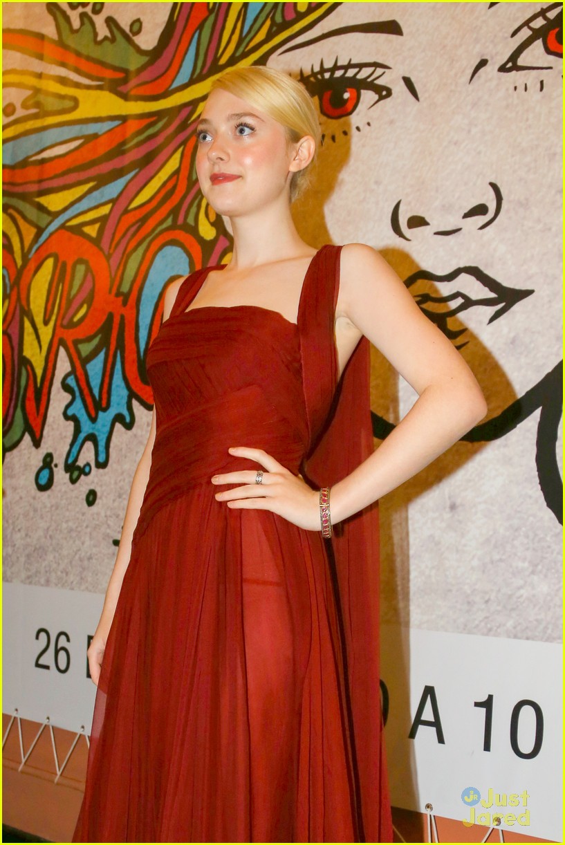 Dakota Fanning: Rio Film Festival Fun! | Photo 603058 - Photo Gallery ...