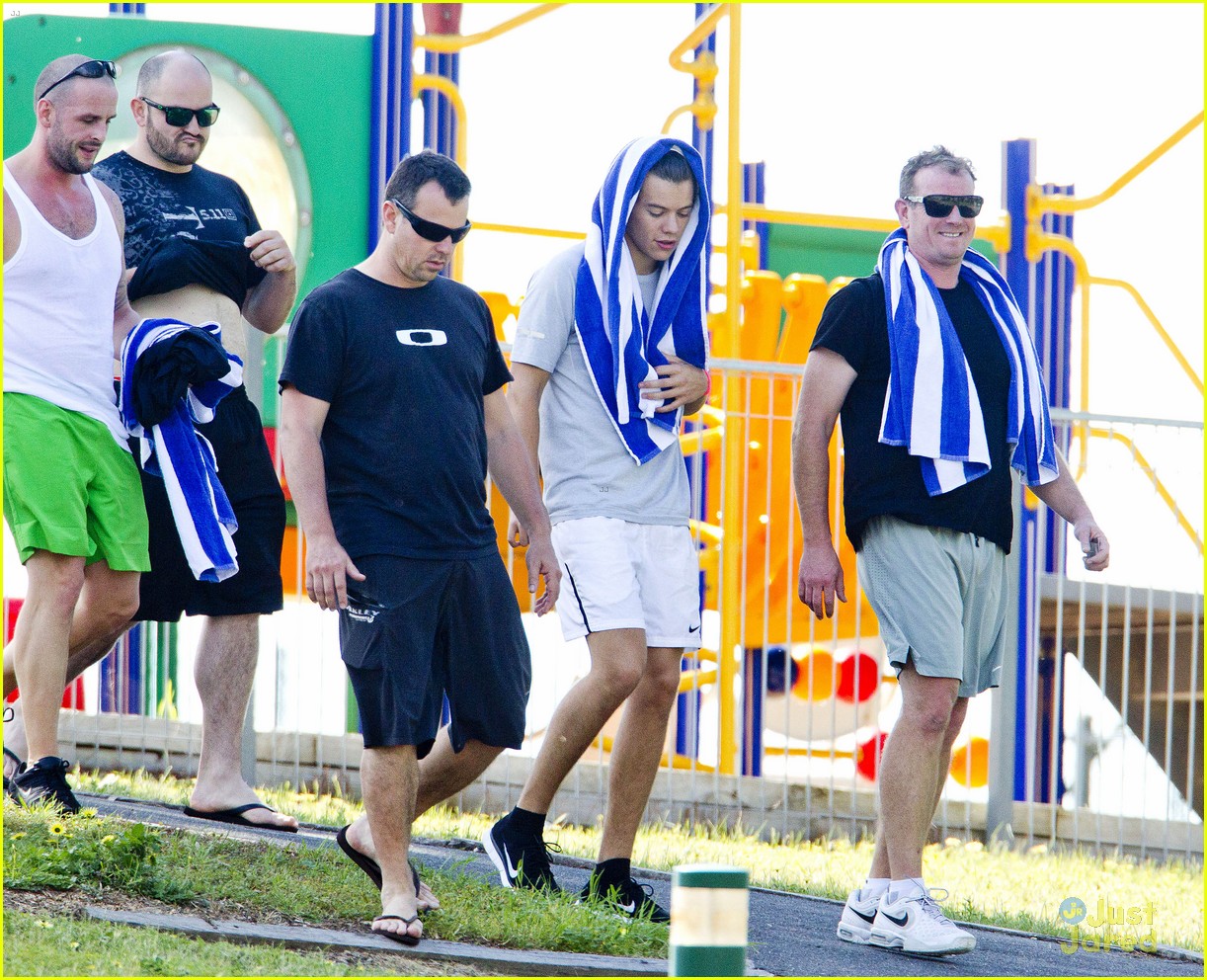 Full Sized Photo of harry styles sweats it out with his trainer 09 ...