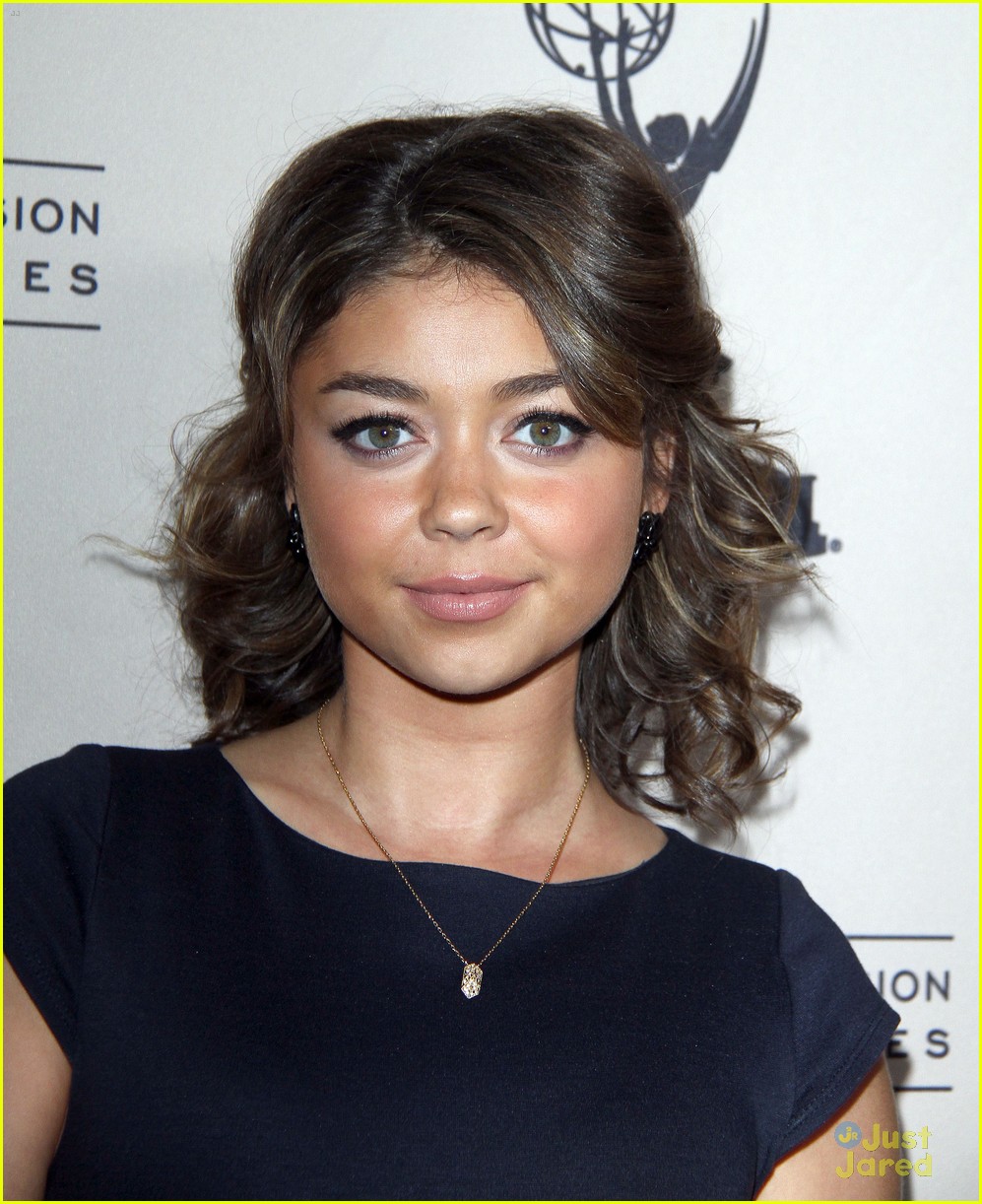 Sarah Hyland: Casting Directors Peer Group Emmy Celebration | Photo ...
