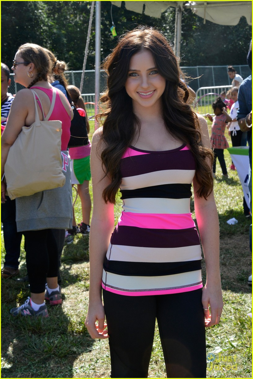 Ryan Newman: Worldwide Day of Play 2013 | Photo 600509 - Photo Gallery ...