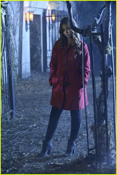 Pretty Little Liars: Halloween Special Promo Pics! | Photo 601611 ...