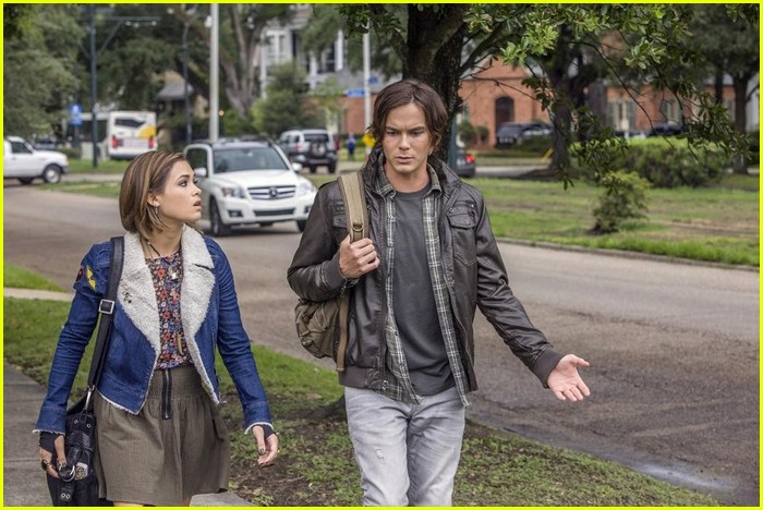 Tyler Blackburn: 'Ravenswood' Premiere Pics! | Photo 601628 - Photo ...
