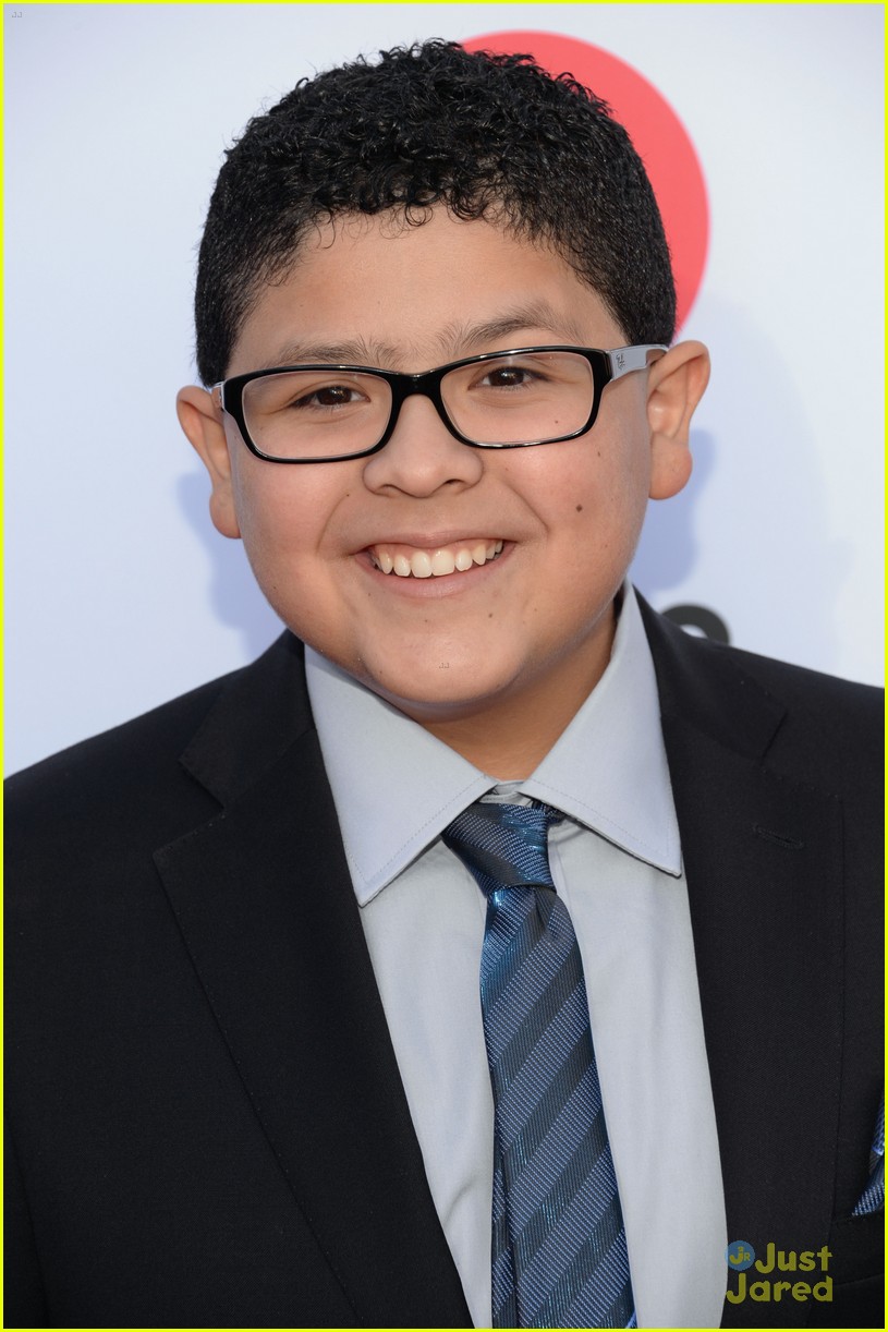 Rico Rodriguez & Chrissie Fit: ALMA Awards 2013 | Photo 602379 - Photo ...