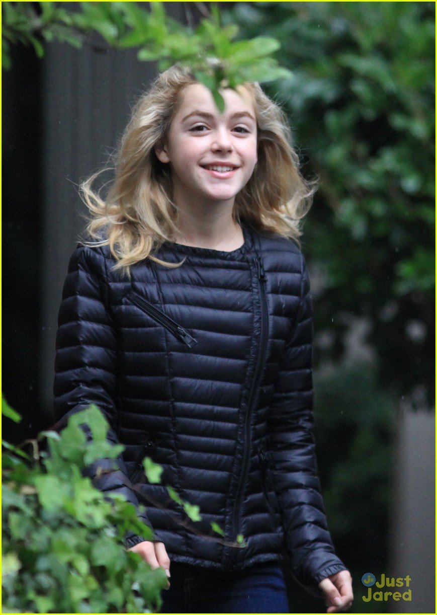 Full Sized Photo of kieran shipka flowers set bundled up 06 | Kiernan ...
