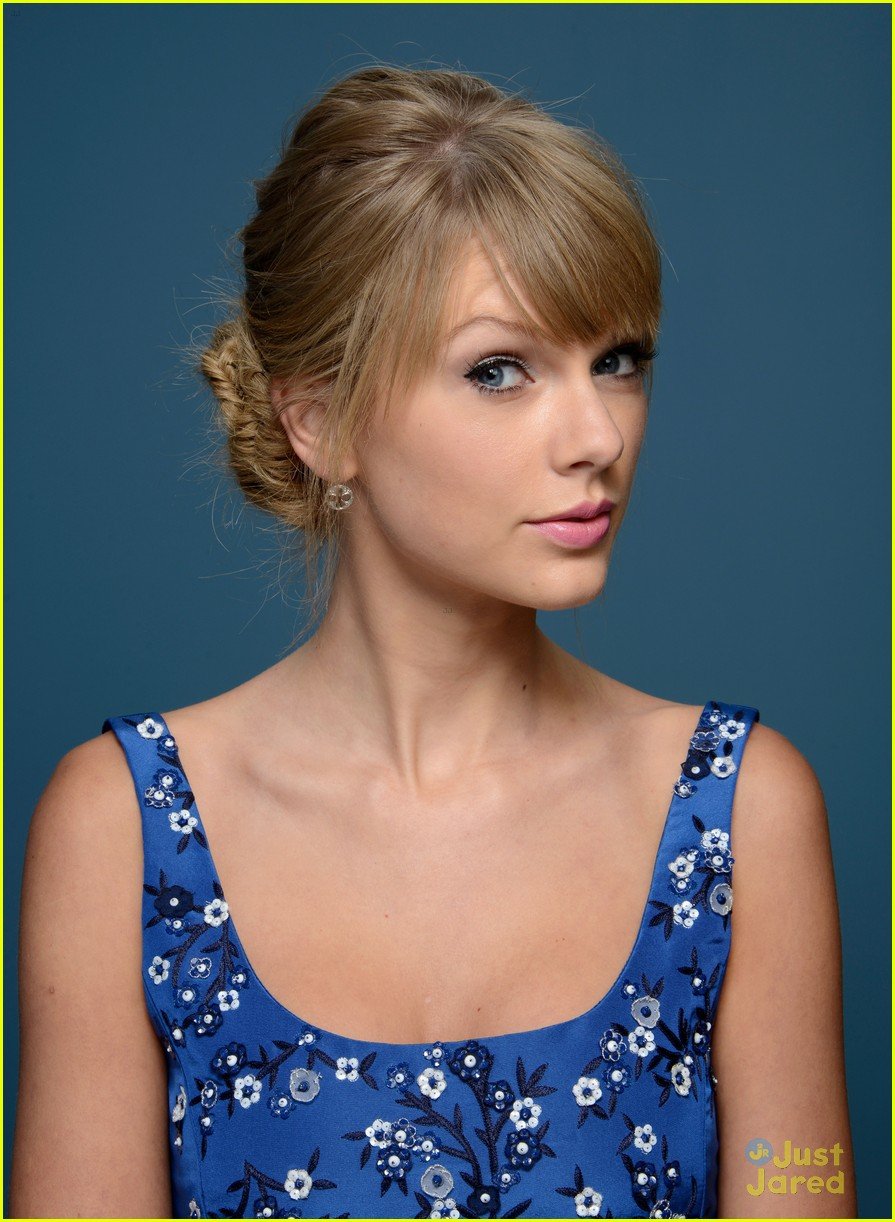 Taylor Swift: 'One Chance' Portraits at TIFF 2013 | Photo 595982 ...