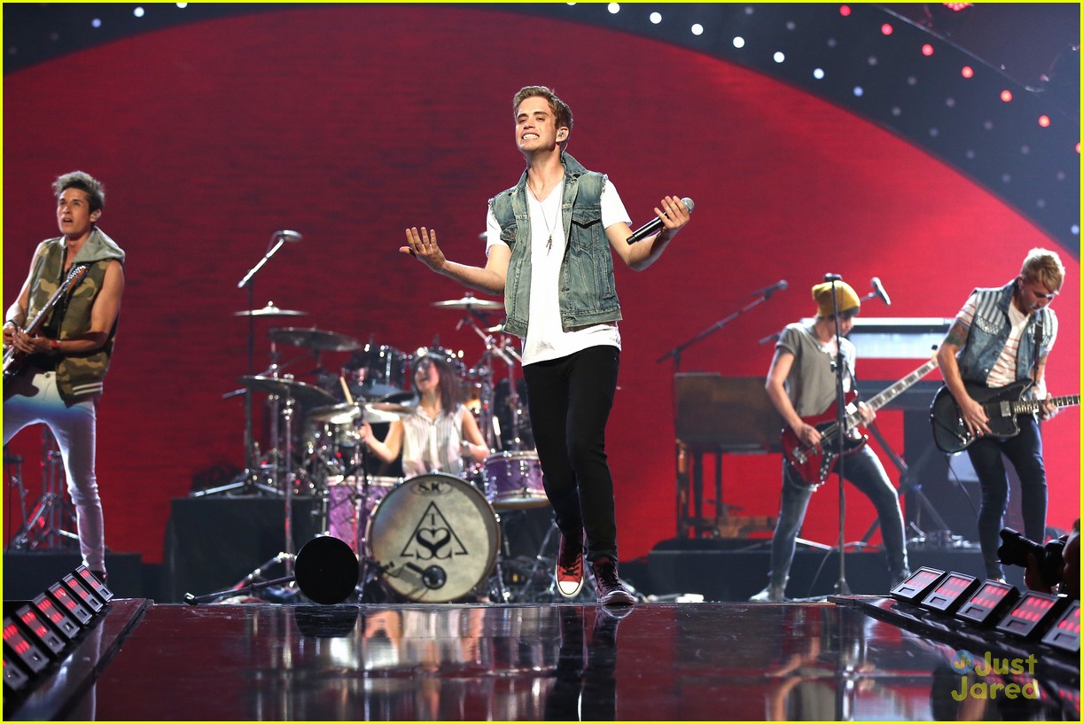 The Summer Set: iHeartRadio Festival Performance Pics | Photo 600303 ...