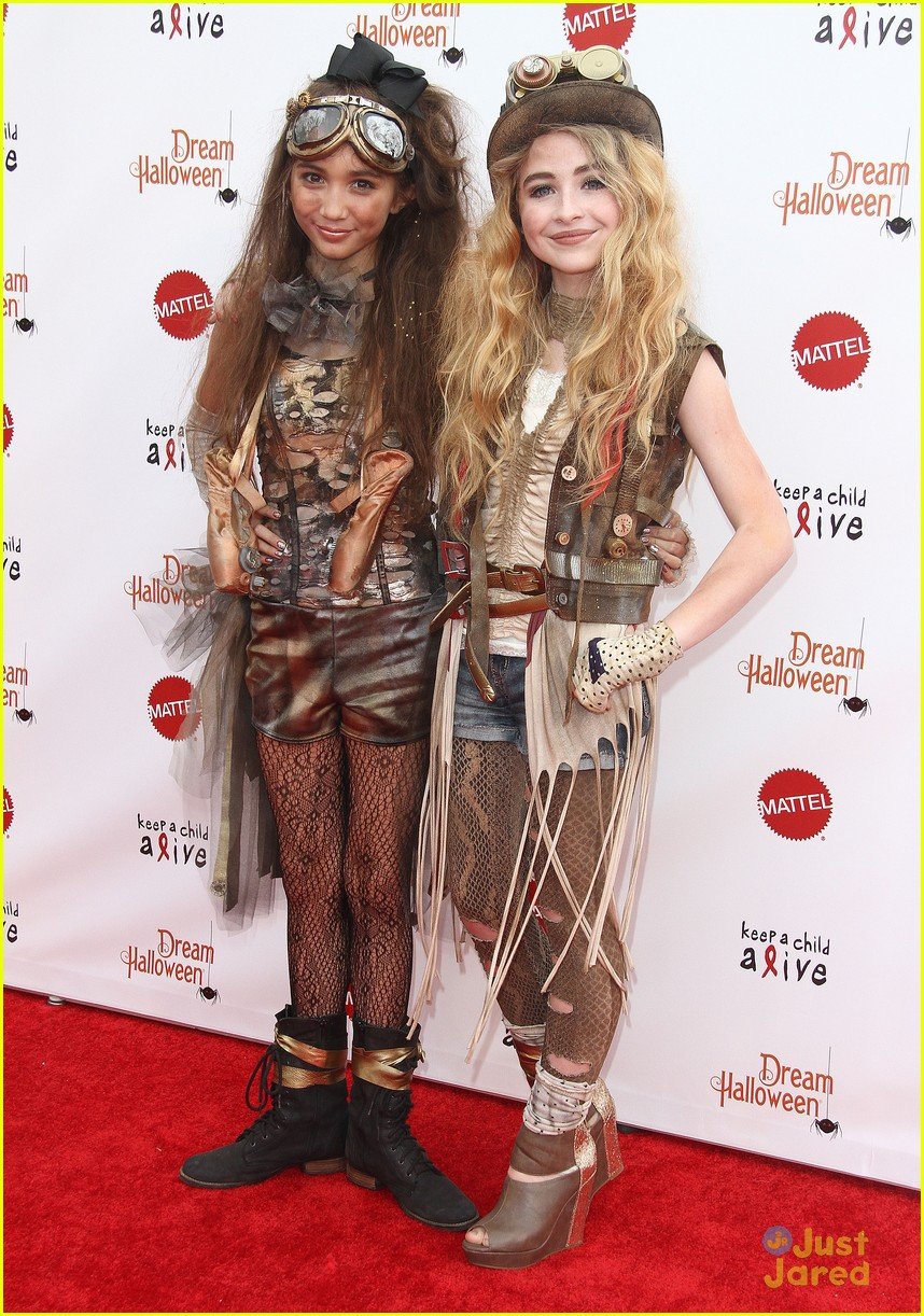 Rowan Blanchard & Sabrina Carpenter: Dream Halloween's Steam Punk Pair ...