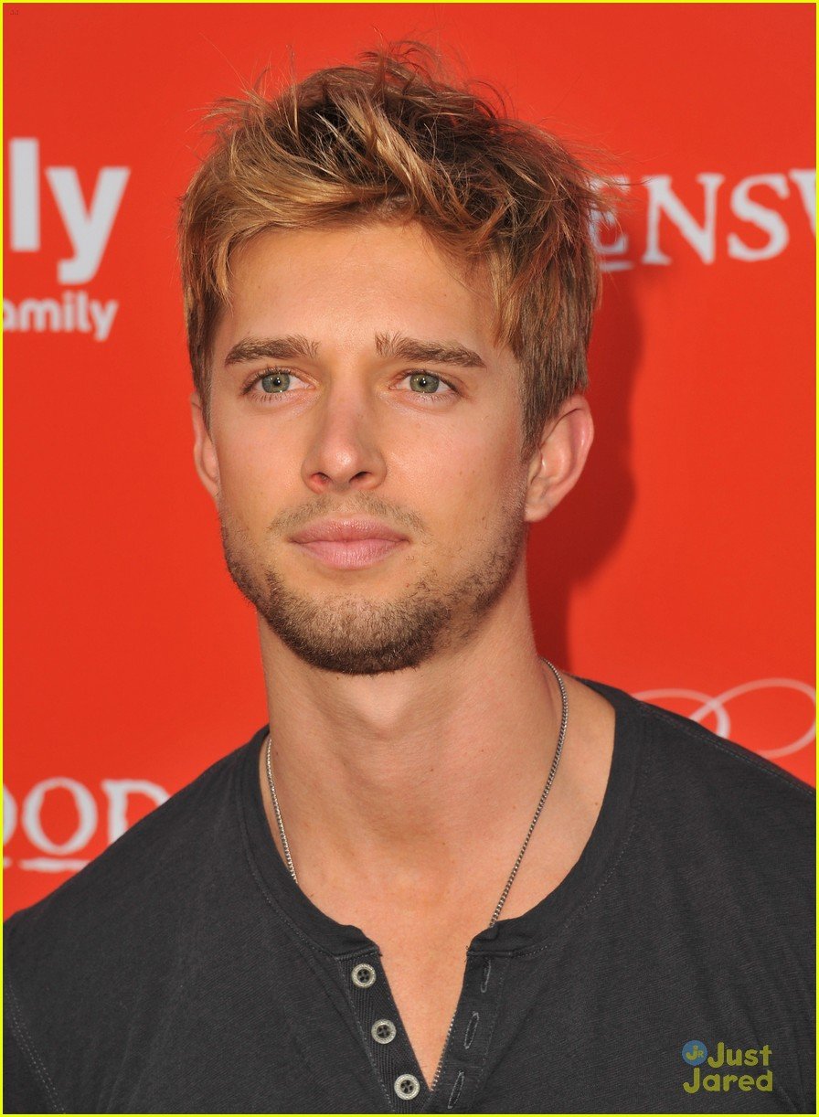 Brant Daugherty: Returning to 'Pretty Little Liars'? | Photo 608294 ...