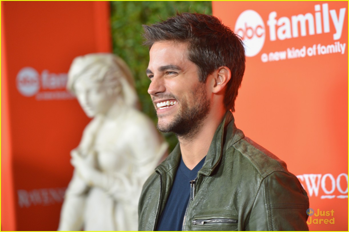 Brant Daugherty: Returning to 'Pretty Little Liars'? | Photo 608296 ...