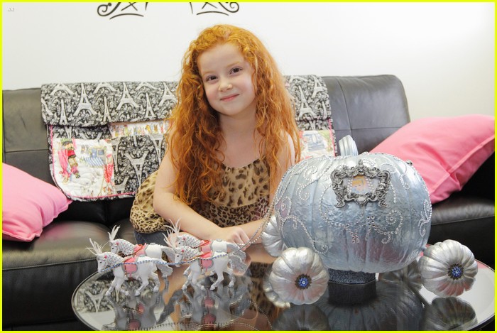 Debby Ryan & Francesca Capaldi: Happy Halloween! | Photo 612957 - Photo ...