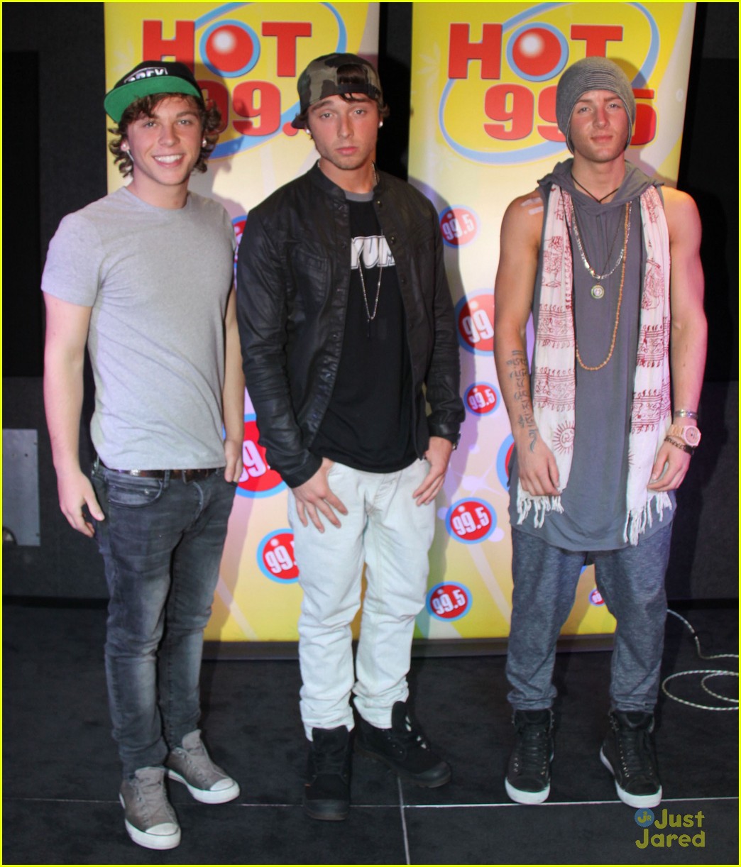 Emblem3: Radio Appearance & '3000 Miles' Video Premiere! | Photo 606538 ...