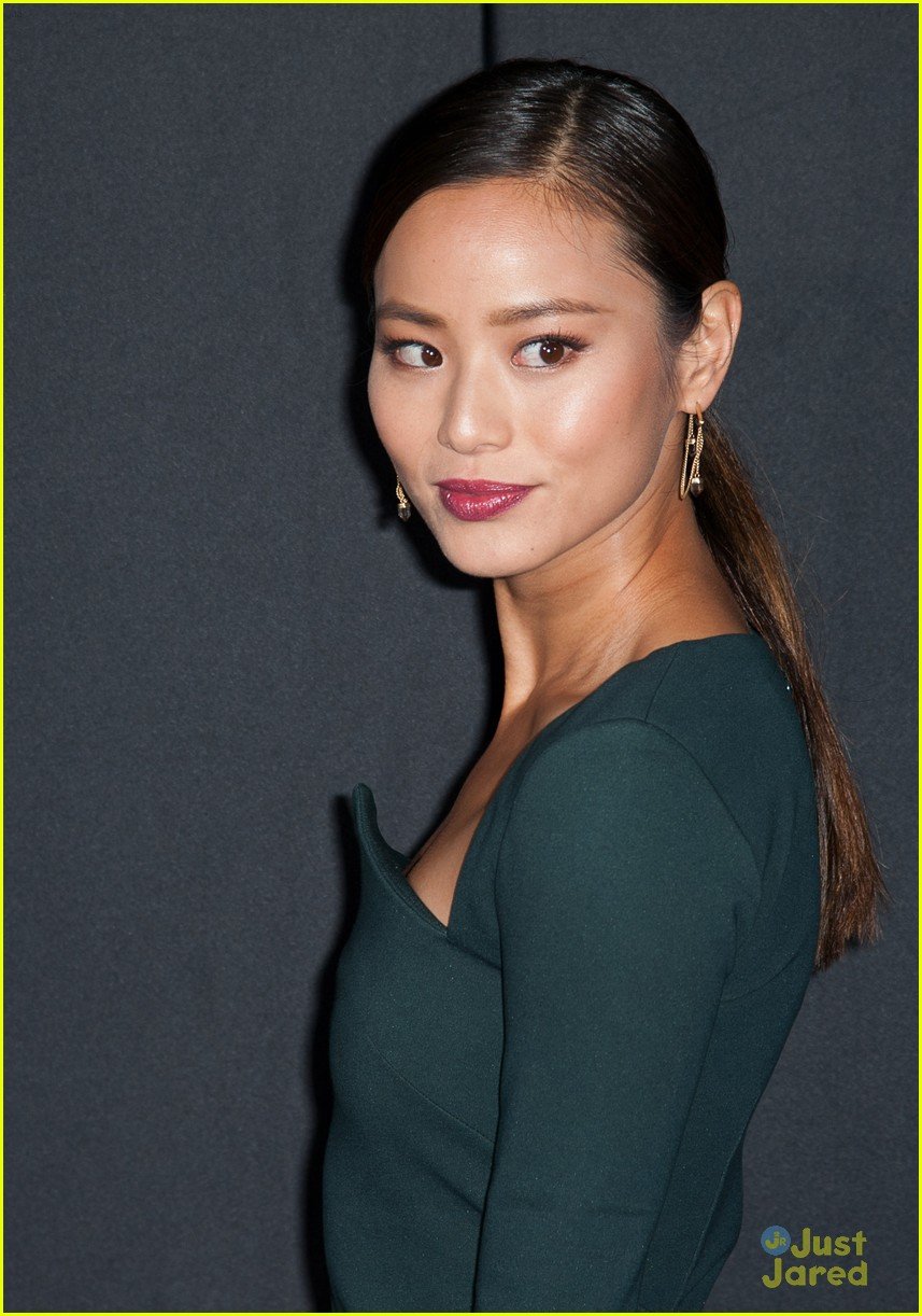 Jamie Chung: 'Gravity' Premiere in NYC | Photo 603929 - Photo Gallery ...