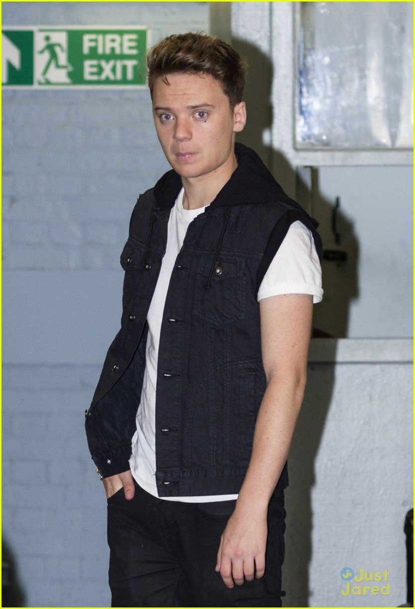 Conor Maynard: Lorde & One Direction Mash-Up - Watch Now! | Photo ...