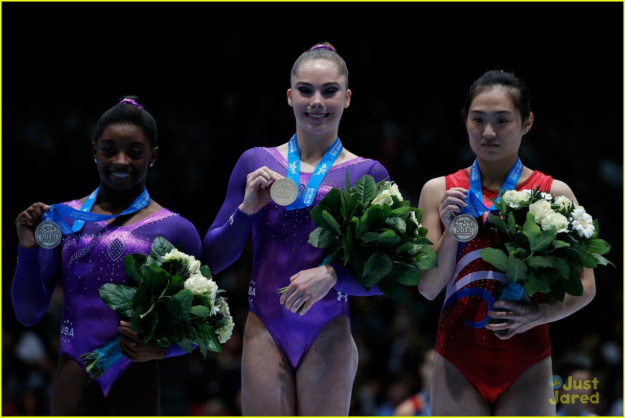 McKayla Maroney Grabs Gold on Vault; Kyla Ross Second in All-Around in ...
